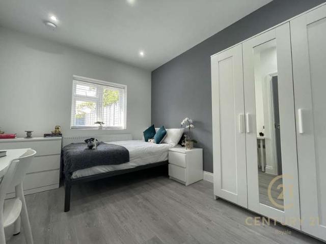 1 Bedroom House Share
