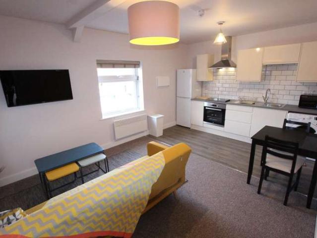 1 Bedroom House Share