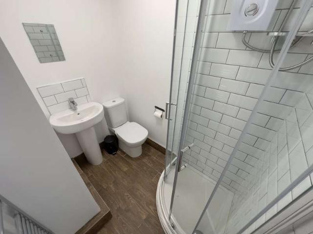 1 Bedroom House Share