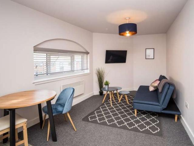 1 Bedroom House Share