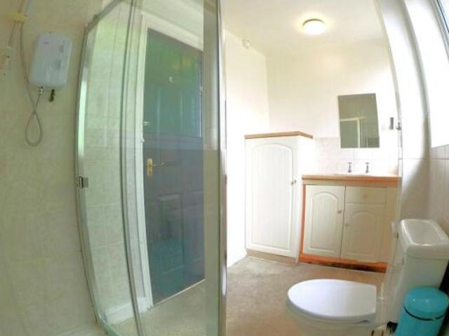 1 bedroom house share for rent in 10 Staunton Court, Lincoln, Lincolnshire, LN1 1TN, LN1