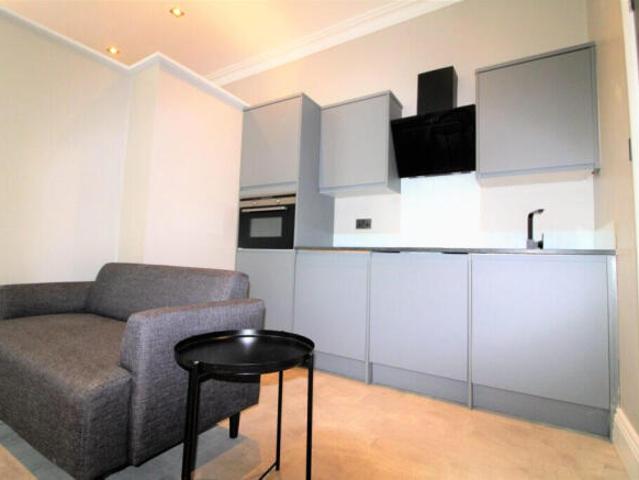 1 bedroom house share for rent in 110 Quarry Road, Lancaster, LA1