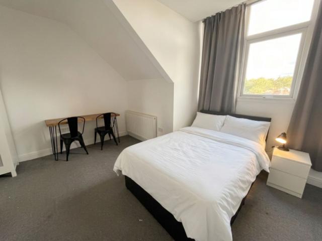 1 bedroom house share for rent in 146 Weaste Lane, Salford, M5