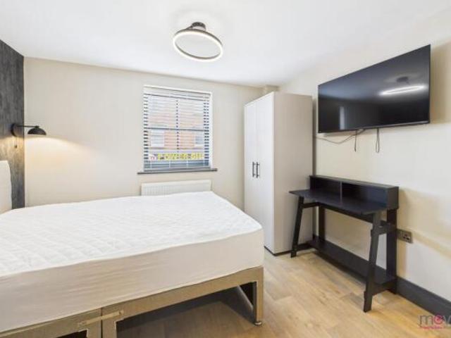 1 bedroom house share for rent in 152 Southgate Street, Gloucester, GL1