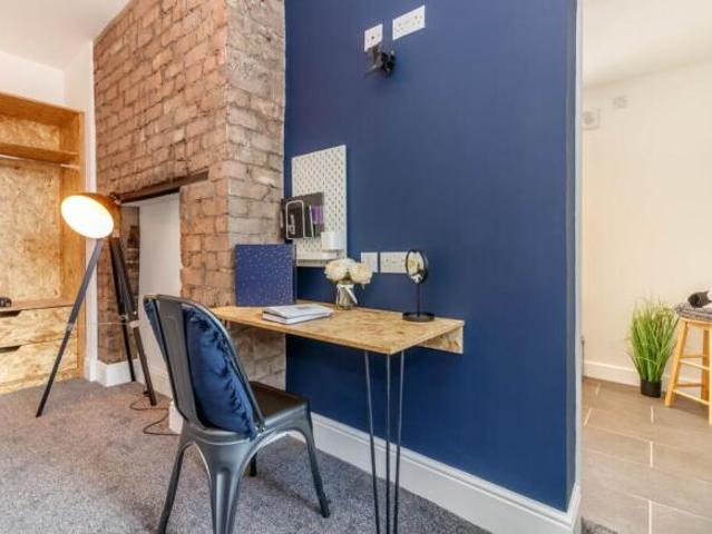 1 bedroom house share for rent in 198A Boaler Street, Liverpool, L6