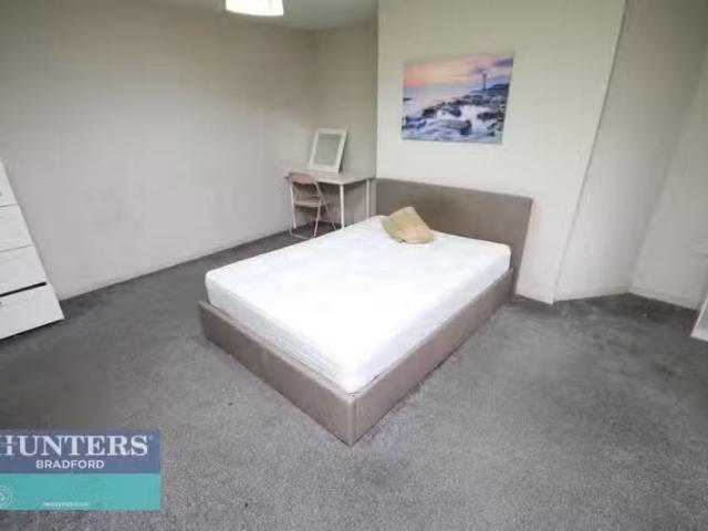 1 bedroom house share for rent in 1 29 Claremont Villas, C.