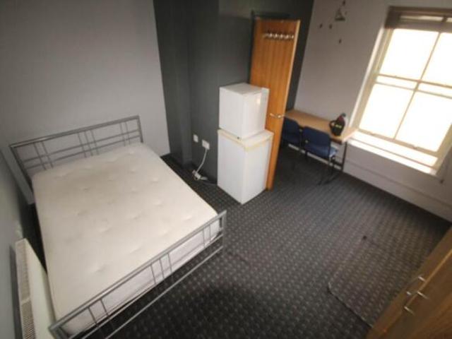 1 bedroom house share for rent in 1 Southbrook Terrace, Bradford, BD7