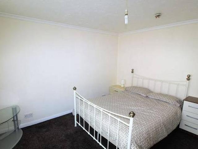 1 bedroom house share for rent in 25 Meddon Street EX39