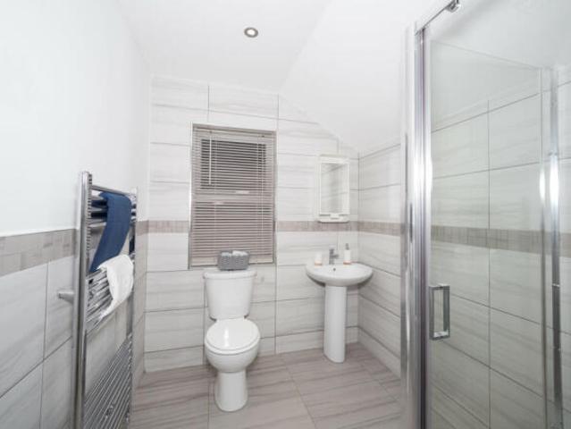1 bedroom house share for rent in 26 Stanmore Road, Burley, Leeds, LS4 2RU, LS4