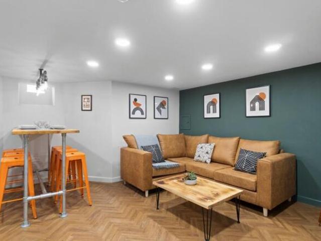 1 bedroom house share for rent in 60 Beaumont Road, St Jdues, Plymouth, PL4