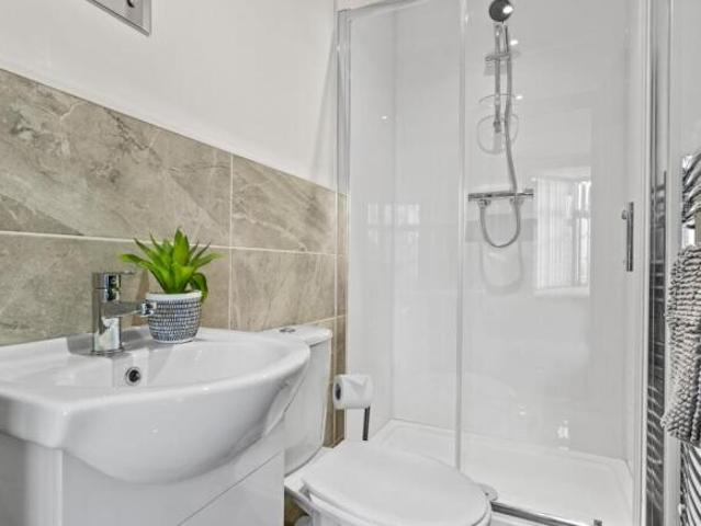 1 bedroom house share for rent in 60 Beaumont Road, St Judes, Plymouth, PL4