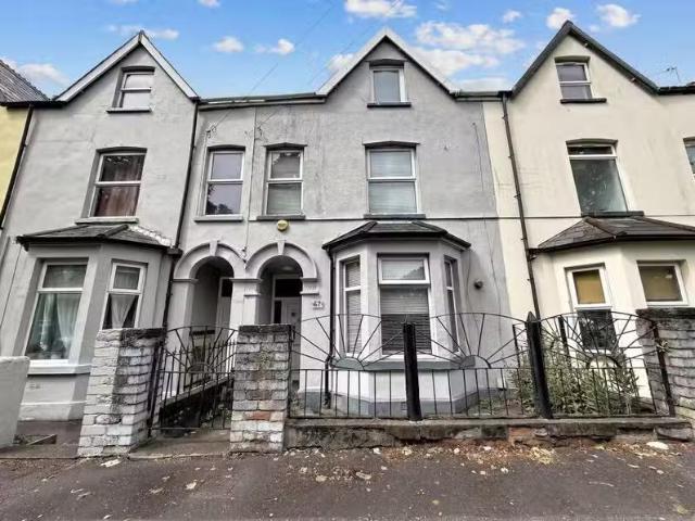 1 bedroom house share for rent in 67 Ferry Road, Grangetown, C.