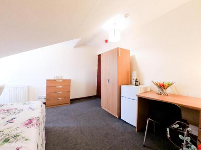 1 bedroom house share for rent in 67 Portland Street, Lincoln, Lincolnshire, LN5 7LB, LN5