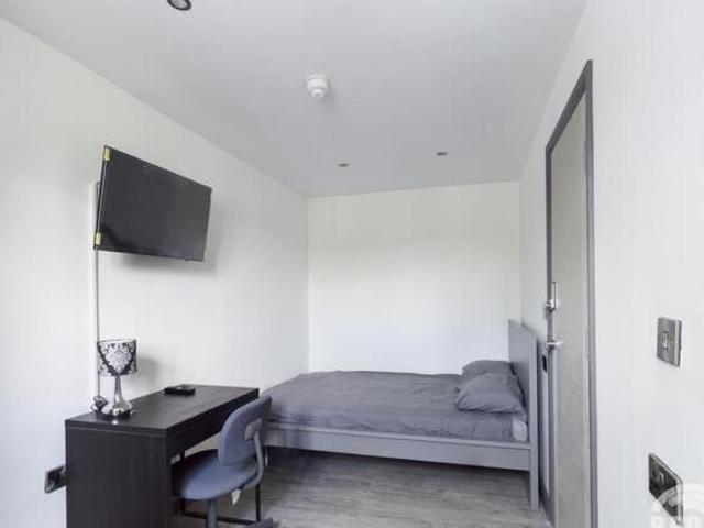 1 Bedroom House Share For Rent In Coventry