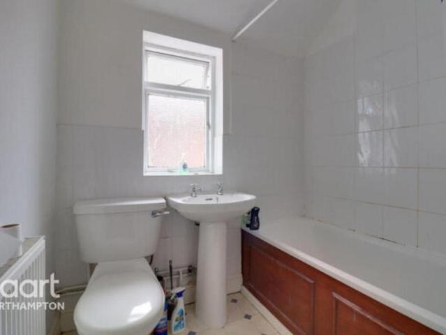 1 bedroom house share for rent in Collingwood Road, Northampton, NN1