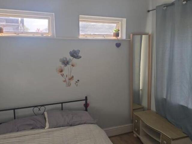 1 bedroom house of multiple occupation for rent in Colum Terrace, Cardiff City, CF10