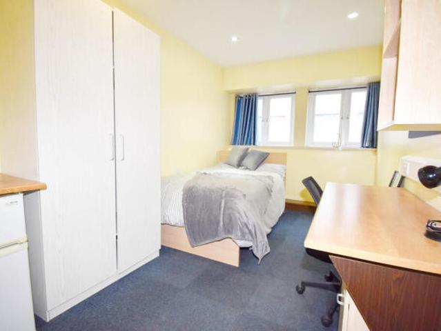 1 bedroom house share for rent in Corporation Street, Coventry, CV1 1GF, CV1