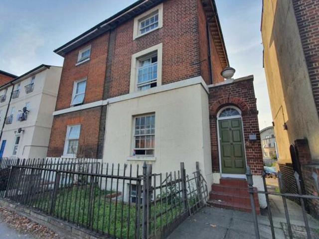 1 bedroom house share for rent in Caversham Road, Reading, RG1
