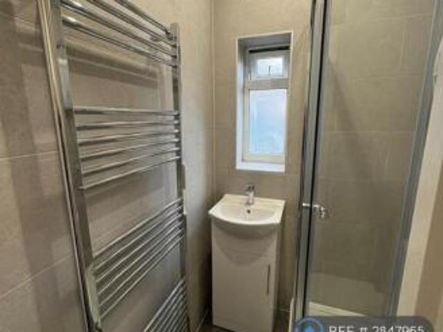 1 bedroom house share for rent in Cassio Road, Watford, WD18