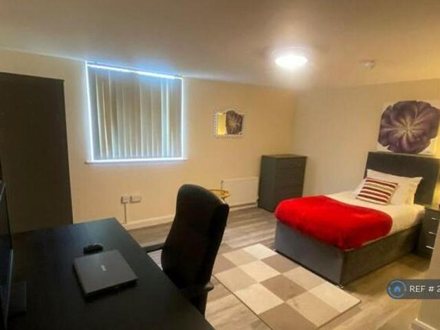 1 Bedroom House Share For Rent In Castleford
