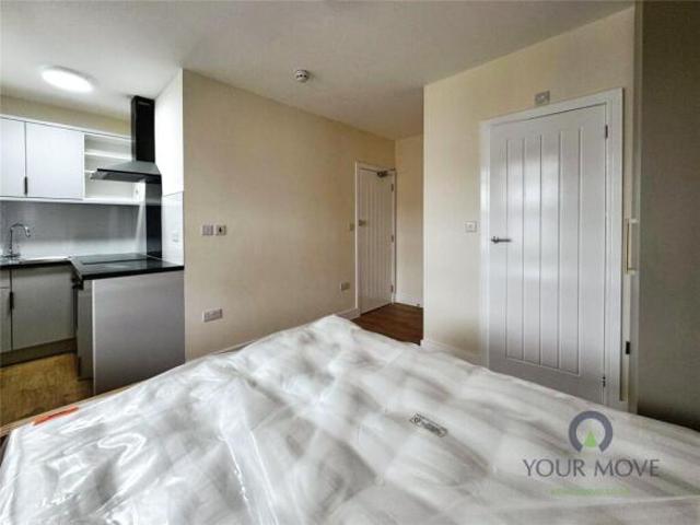 1 bedroom house share for rent in Ceylon Place, Eastbourne, East Sussex, BN22