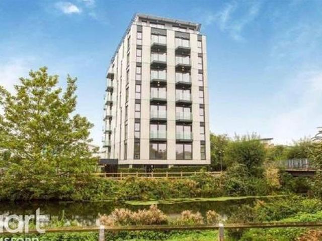 1 bedroom house share for rent in Century Tower CM2