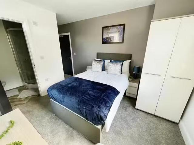 1 bedroom house share for rent in Church Street, Burnley, BB11