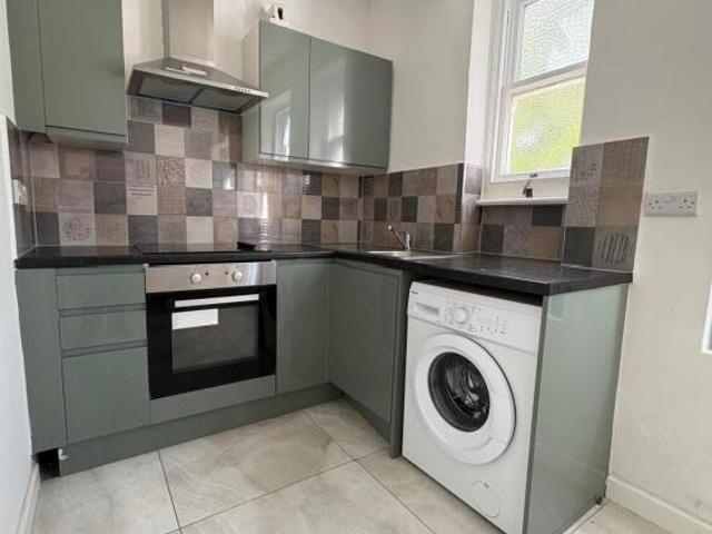1 bedroom house share for rent in Church Street, Eastbourne, East Sussex, BN21