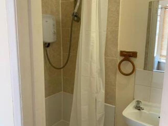 1 bedroom house share for rent in Chapel Street, Luton, LU1