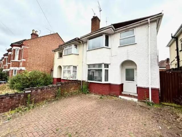 1 bedroom house share for rent in Charlotte Street, Leamington.