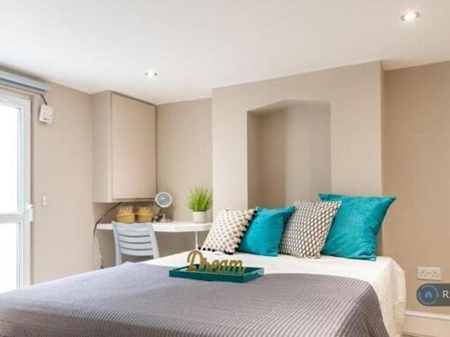1 Bedroom House Share For Rent In Cheltenham