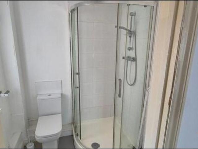 1 bedroom house share for rent in Cheney Manor Road, Swindon, SN2