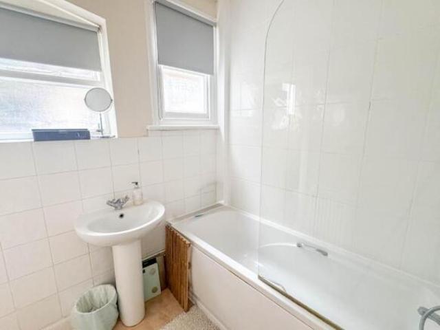 1 bedroom house share for rent in Cherry Hinton Road, Cambridge, CB1