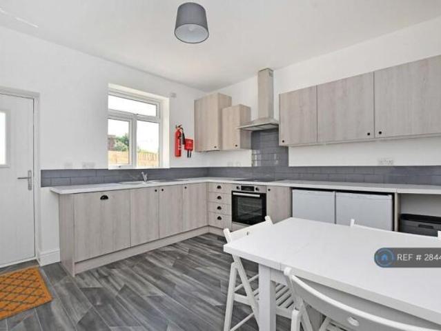 1 bedroom house share for rent in City Road, Sheffield, S2
