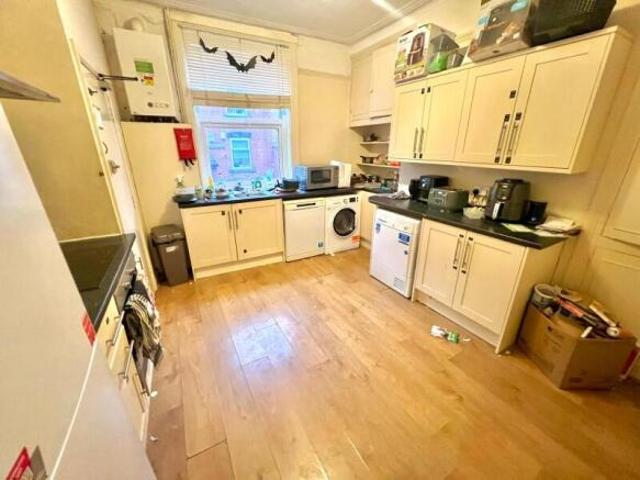 1 bedroom house share for rent in Cliff Mount, Woodhouse, Leeds, LS6