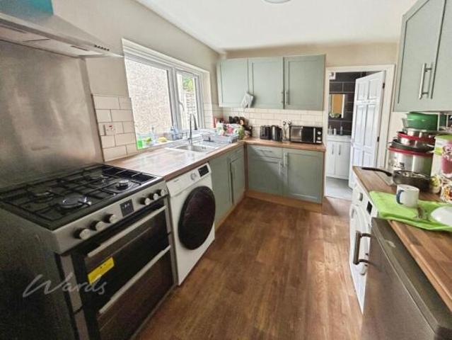 1 bedroom house share for rent in Crescent Road London SE18