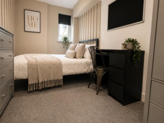 1 bedroom house share for rent in Angerstein Road, Portsmouth, PO2