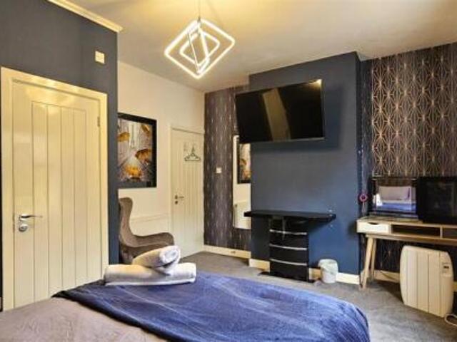 1 bedroom house share for rent in Abbeydale Road, Sheffield, S7