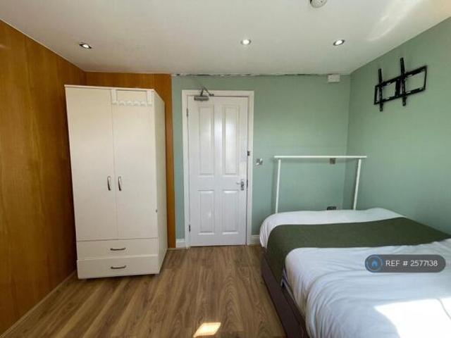 1 bedroom house share for rent in Agar Grove, London, NW1