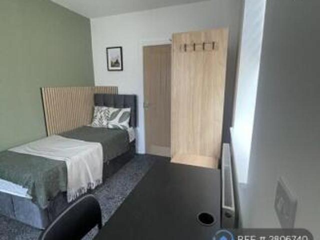 1 bedroom house share for rent in Alder Grove, Doncaster, DN4