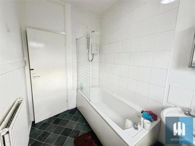 1 bedroom house share for rent in Almondbury Bank, Huddersfield, HD5