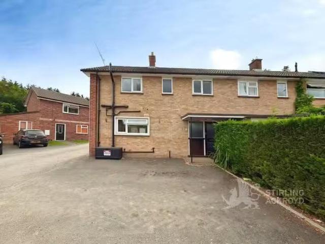 1 bedroom house share for rent in Applegarth Avenue, Guildford.