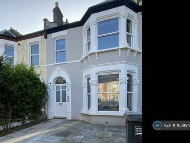 1 bedroom house share for rent in Ardfillan Road London SE6