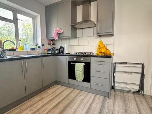 1 bedroom house share for rent in Ash Grove, Guildford, GU2