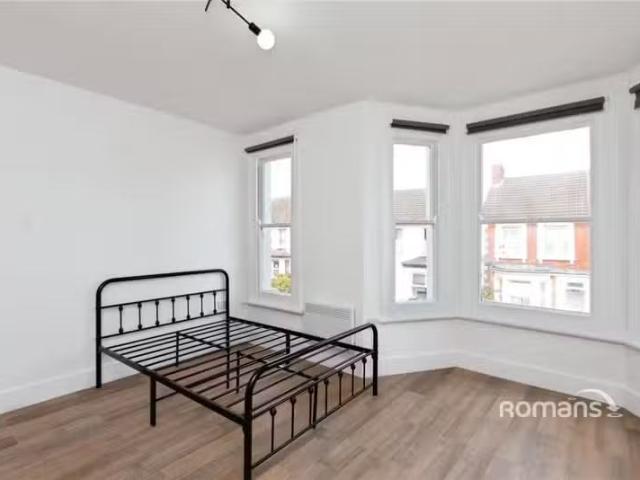 1 bedroom house share for rent in Ash Road, Aldershot, Hampshi.