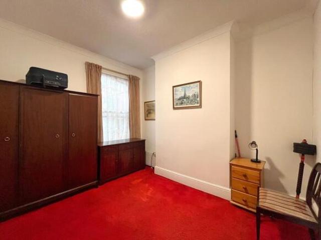 1 bedroom house share for rent in Ashburnham Road, Southend On Sea, SS1