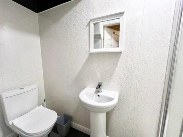 1 bedroom house share for rent in Available Now, DE1