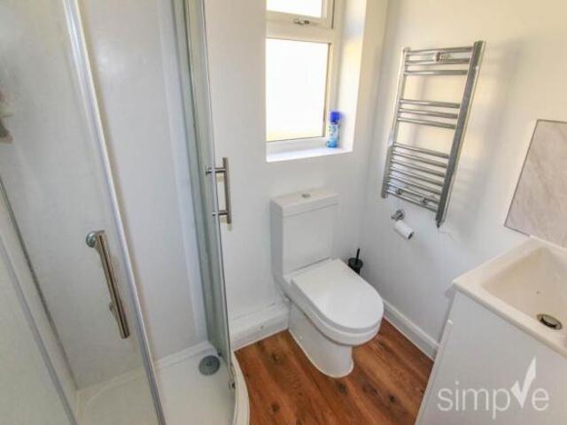 1 bedroom house share for rent in Bourne Avenue, Hayes, Middlesex, UB3