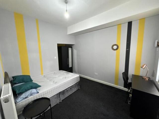 1 bedroom house share for rent in Boaler Street, Liverpool, L6