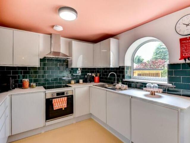 1 bedroom house share for rent in Bodiam Avenue, BN2